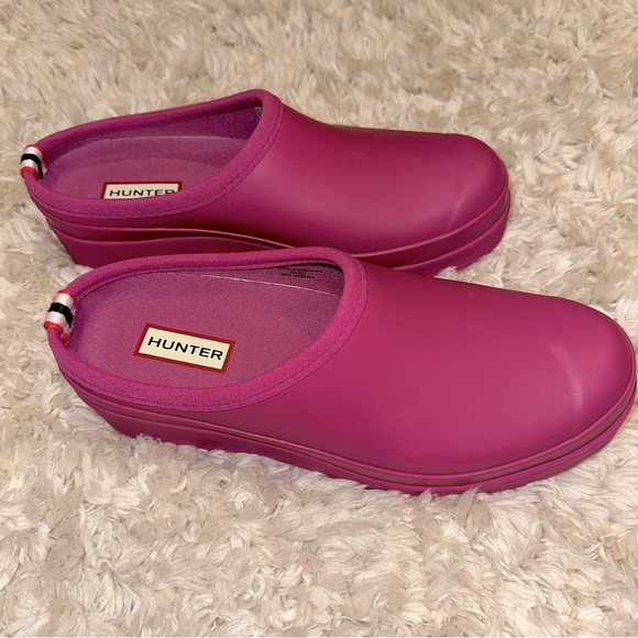 Hunter | Shoes | Nwot Hunter Clogs Prismatic Pink Original Play Clogs ...